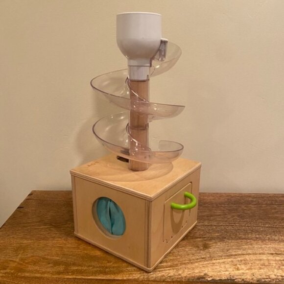 LOVEVERY | Toys | Lovevery Babbler Slide And Seek Ball Run Montessori ...